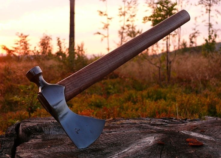 ID This Tomahawk? | BladeForums.com